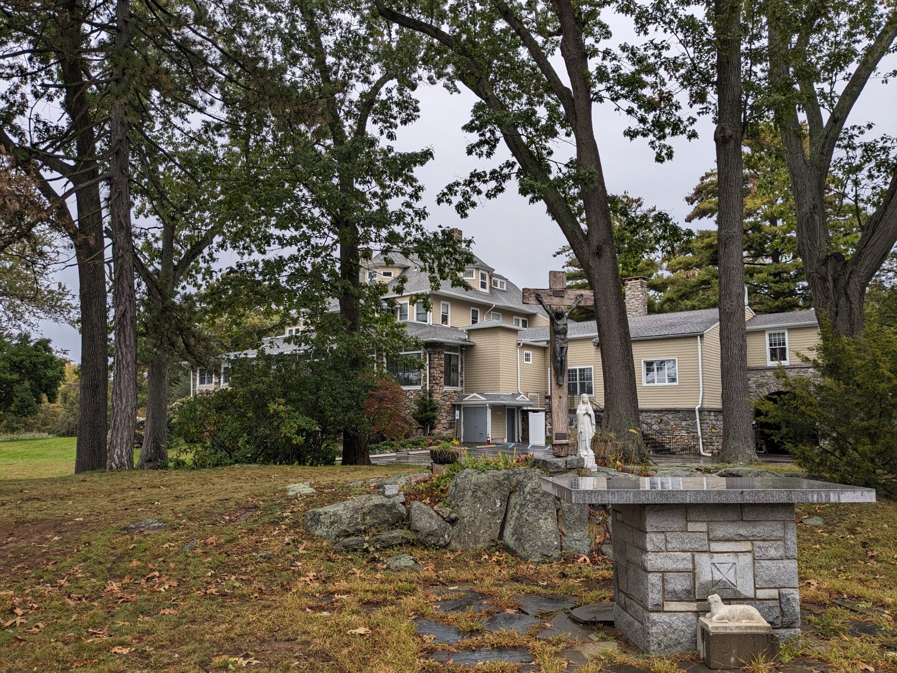 Gallery – Ford Hall